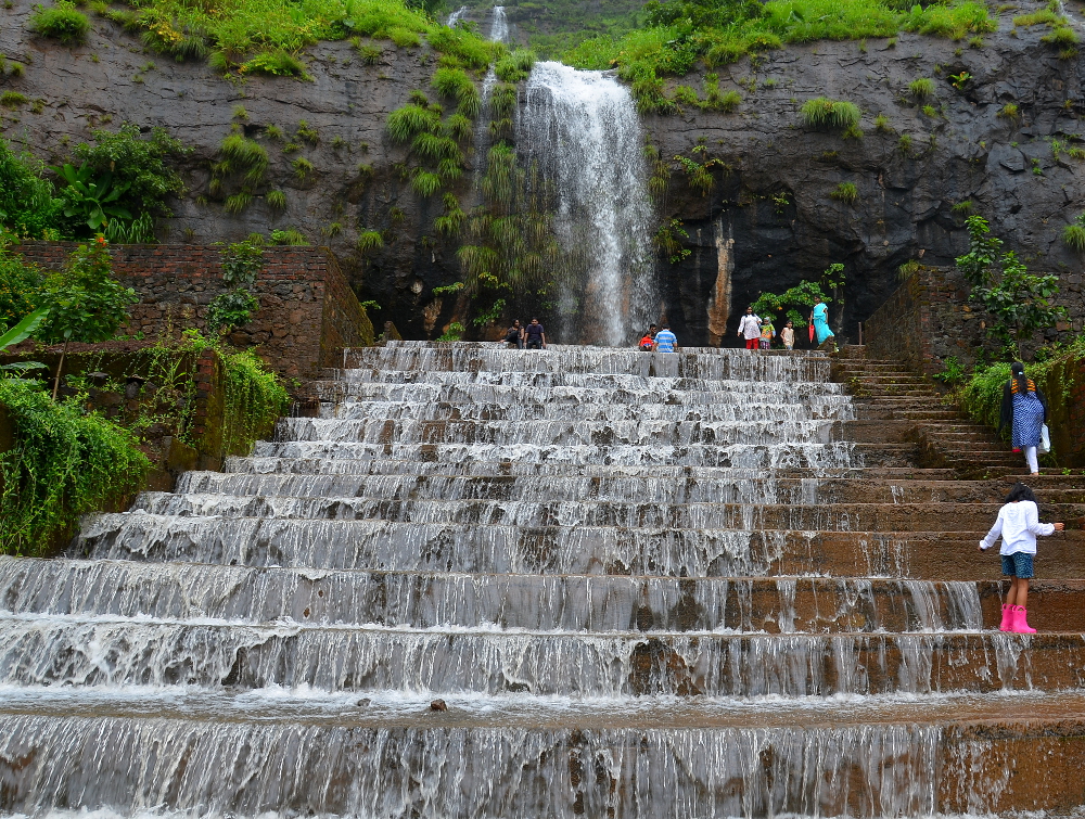Thokarwadi Dam – the best waterfall road trip near Pune – Places near Pune and Mumbai